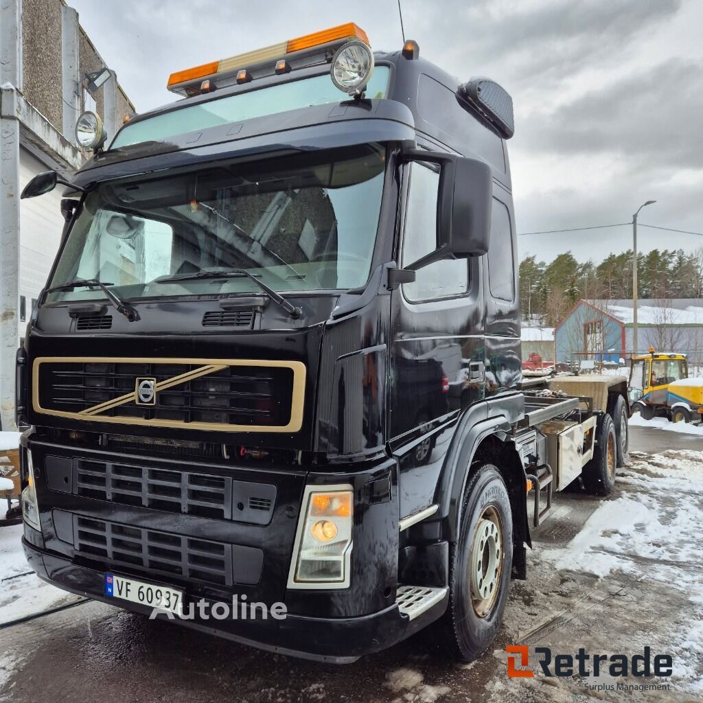Prodaje se Volvo FM12 6X2 rol kiper sa kukom na aukciji
