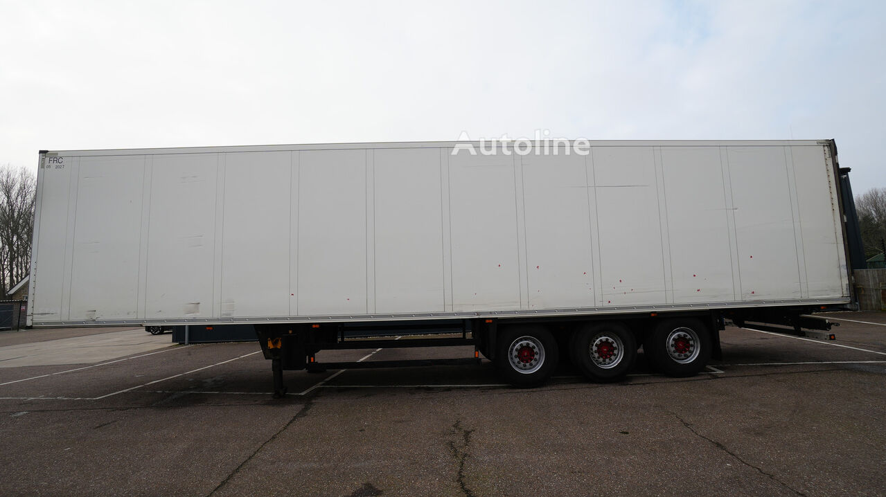 Schmitz Cargobull Refrigerated trailer poluprikolica hladnjača