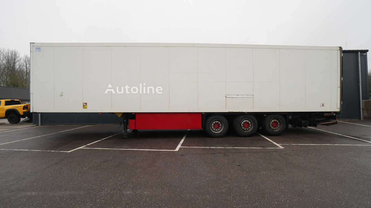Schmitz Cargobull Refrigerated trailer with Carrier Vector 1800 poluprikolica hladnjača