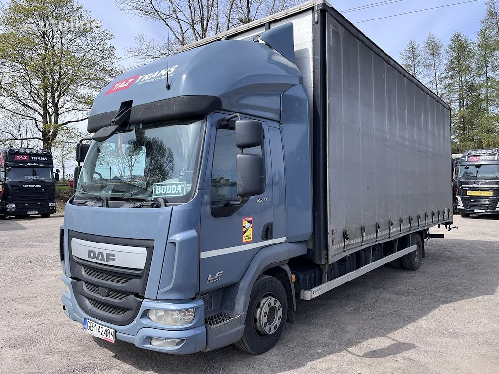DAF LF 45 220 kamion sa klizna zavesa cerada