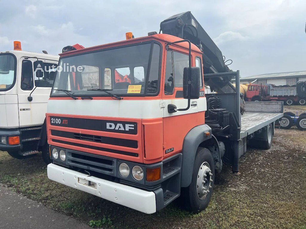 DAF 2100 - 4x2 - Crane HIAB190 kamion platforma