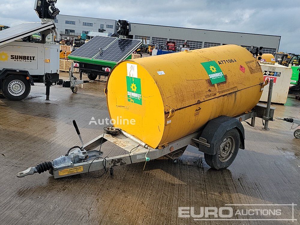 Prodaje se Trailer Engineering 950 Litre Single Axle BundedcFuel Bowser, Manual Pump rezervoar za skladistenje goriva na aukciji