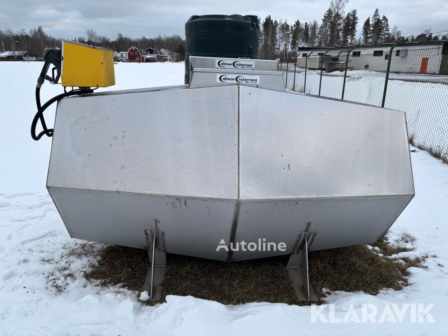 Prodaje se CalmarCisternen 3000L rezervoar za skladistenje goriva na aukciji