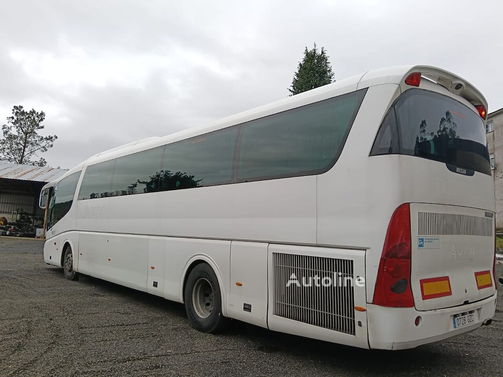 IVECO Irizar PB turistički autobus