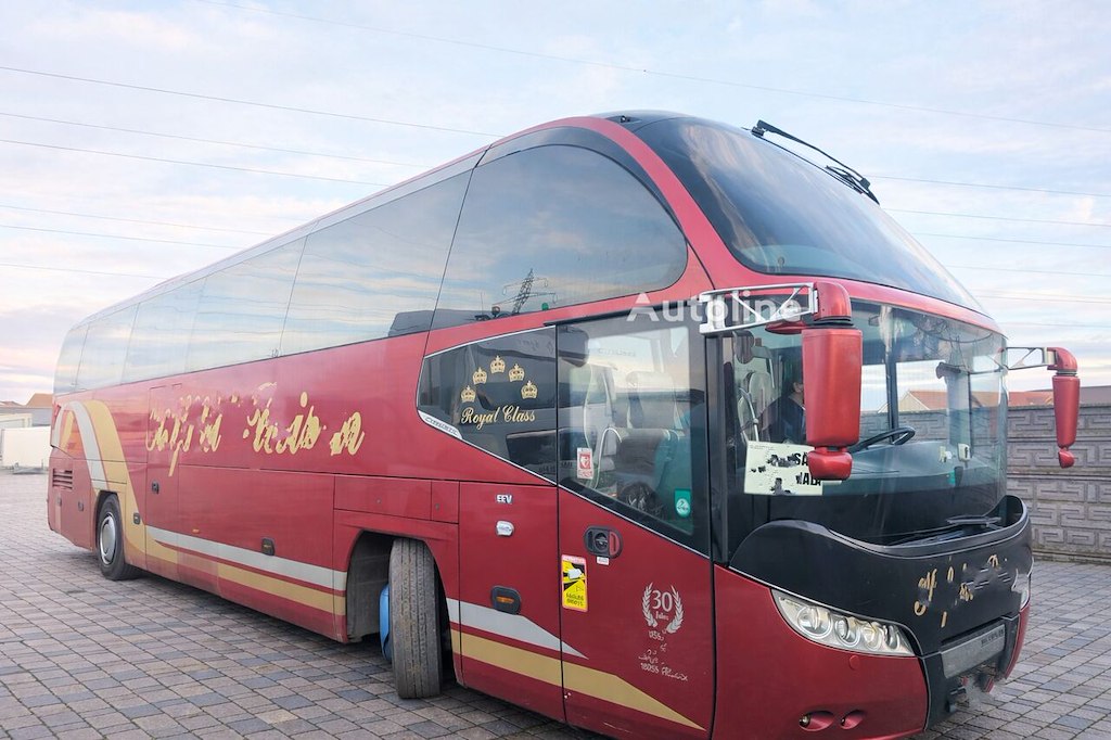 Neoplan Cityliner P14 turistički autobus