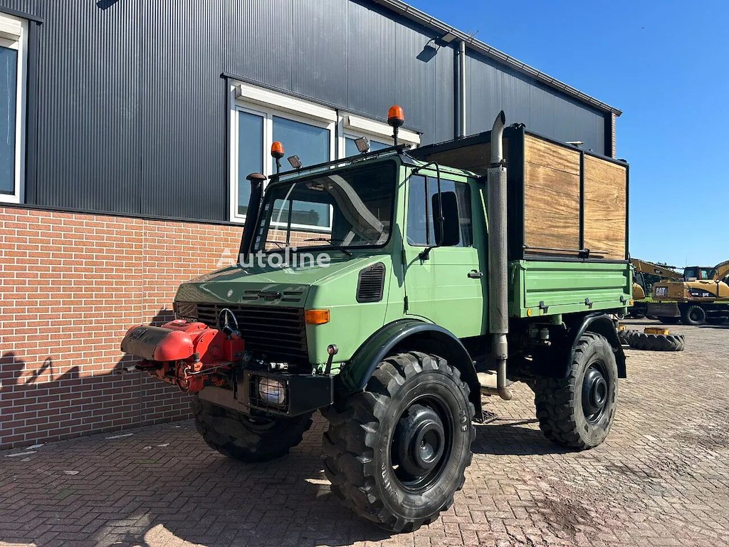 Mercedes-Benz Unimog U serie 1500 univerzalna komunalna mašina