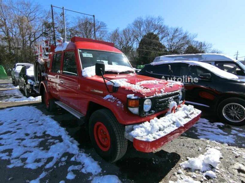 Toyota LAND CRUISER 70 vatrogasno vozilo