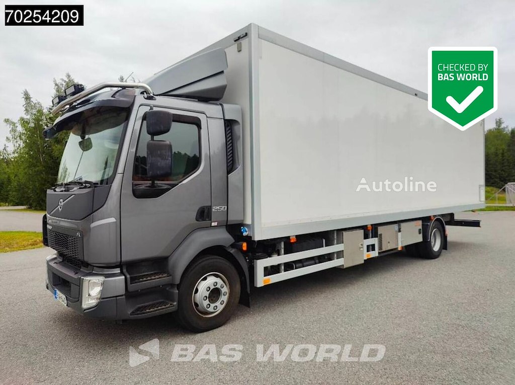 Volvo FL 250 4X2 14tonner Automatic Exhibition truck EURO 6 poluintegrisani kamper