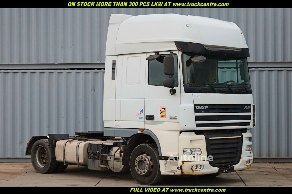 DAF XF 105.460, SUPER SPACE CAB, LOW DECK, EURO 5EEV tegljač