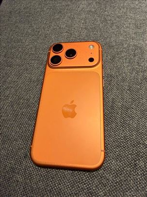 Prodaje se iPhone 17 pro
