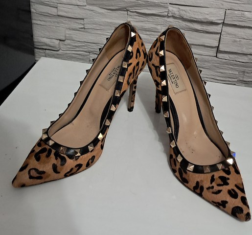 ​   Efektne salonke-Leopard Print sa Nitnama