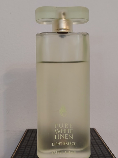 Pure White Linen Light Brize ESTEE LAUDER