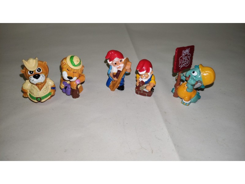 LOT Kinder figurica iz 90tih