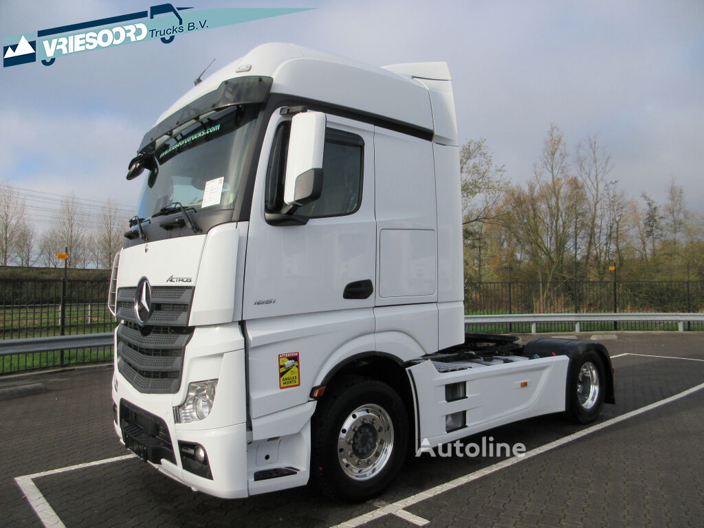 Mercedes-Benz ACTROS 1951. tegljač