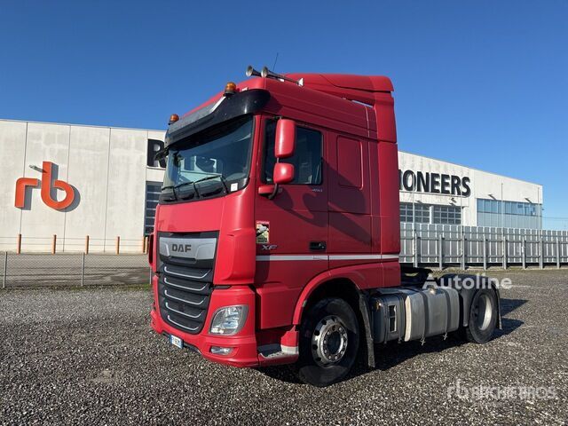 Prodaje se DAF XF105-480 tegljač na aukciji