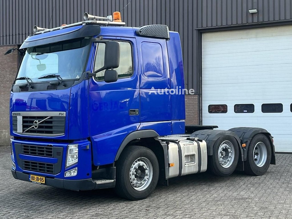 Volvo FH 500 6X2 / Euro5 / Stuuras / NL Truck tegljač