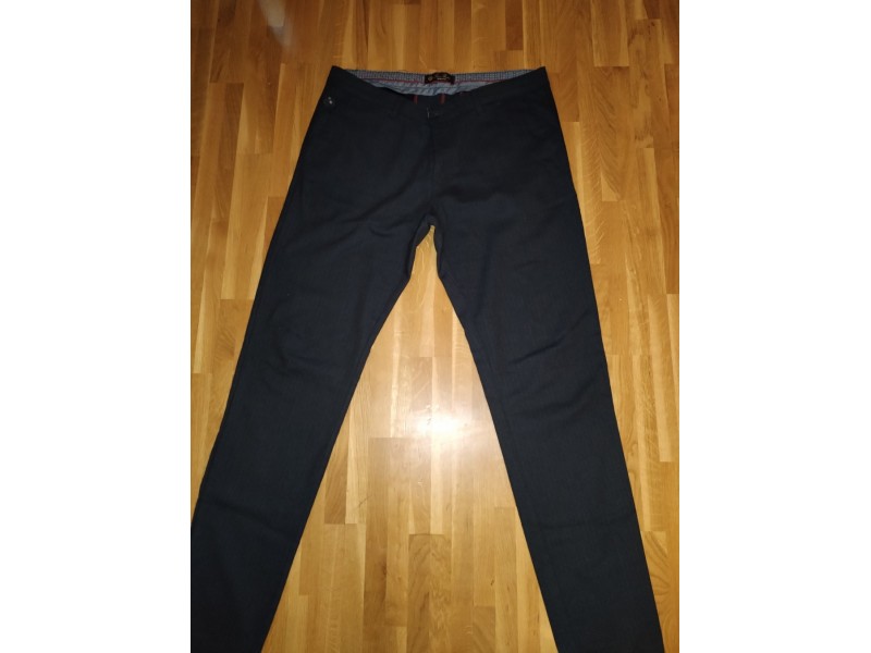 Loro Piano elegantne pantalone
