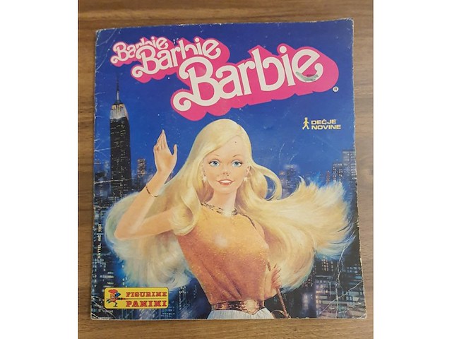 Barbie album sa slicicama, PUN