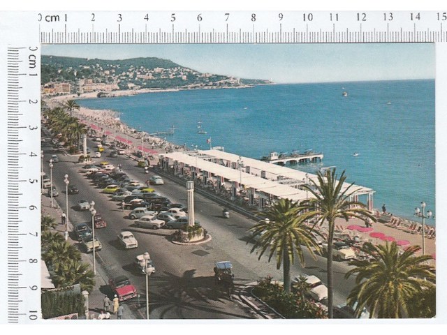 Nica, Nice - La Promenade des Anglais et le Mont-Boron