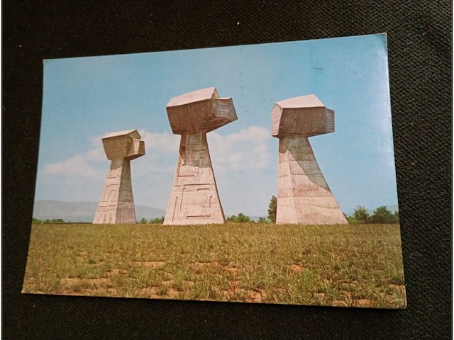 Niš Bubanj Spomenik streljanim rodoljubima 1941-1944