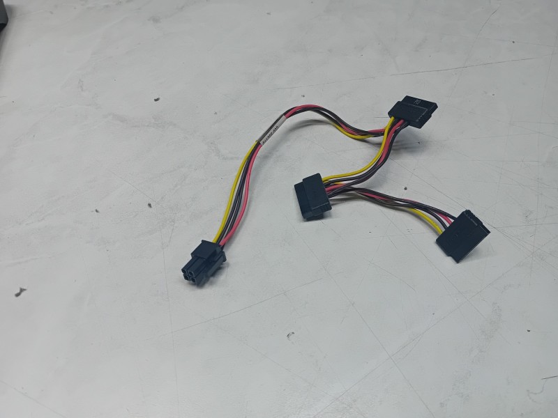 hp kablic pin4 na 3 sata,za 6 7 8 9 gen ispravan