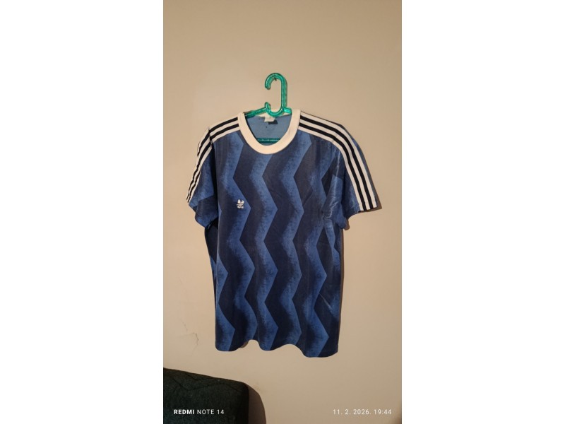 Adidas retro dres