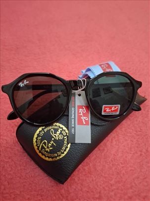 Ray Ban crne sestougaone naocare za sunce