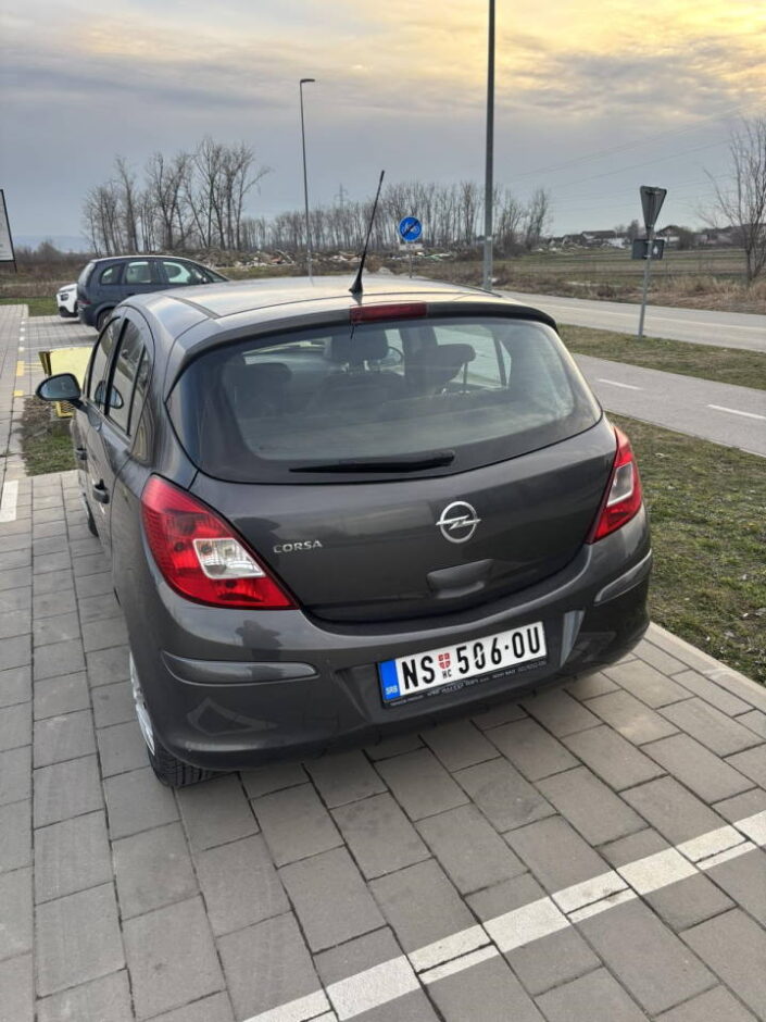Opel Corsa D 1.2 2011. god
