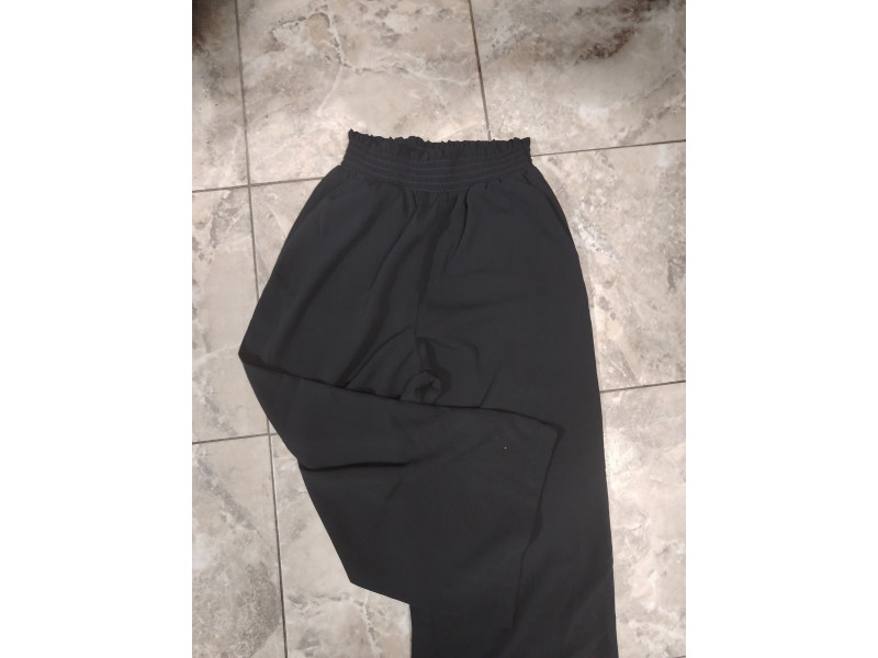 WX 24 letnje pantalone H&M vel 12
