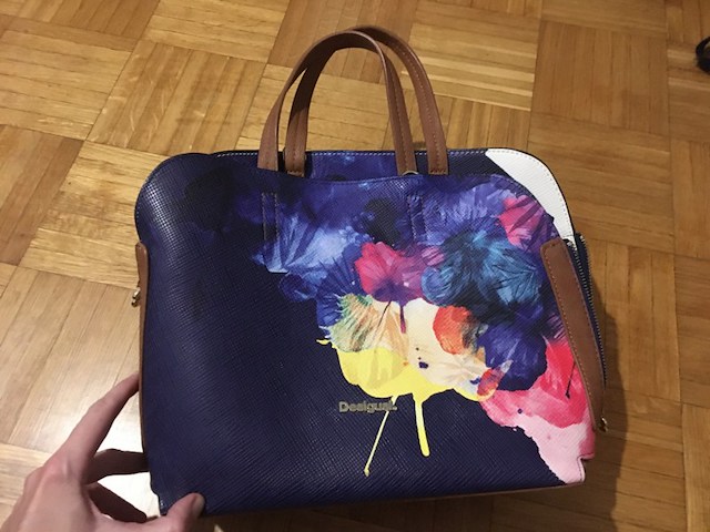 Desigual Original Torba sa delom koji se vadi
