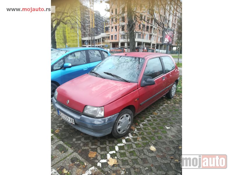 Renault Clio c1