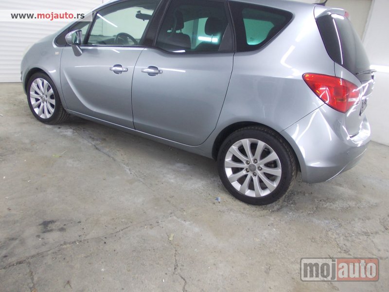 Opel Meriva 1.3CDTI