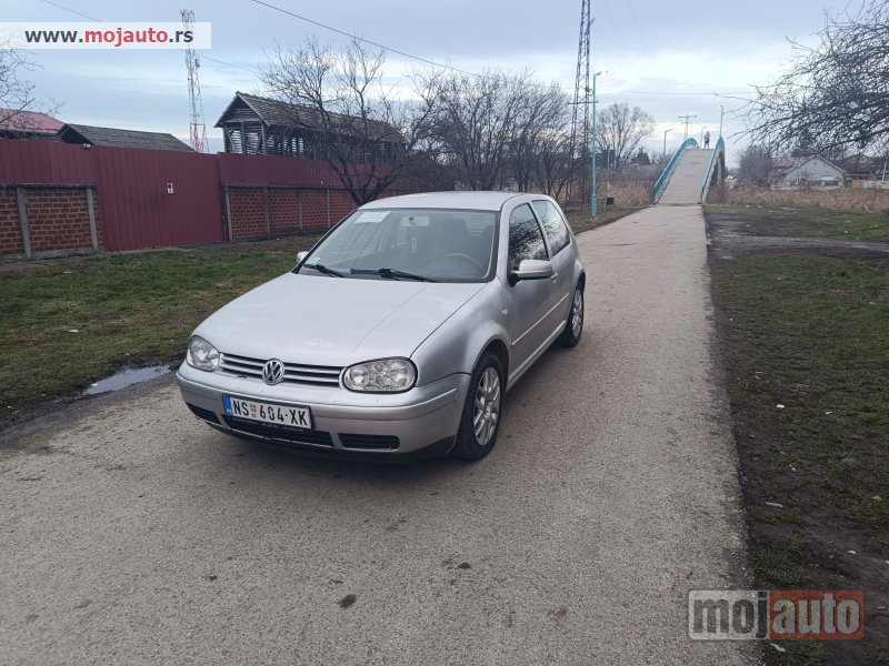 VW Golf 4 1,6 B
