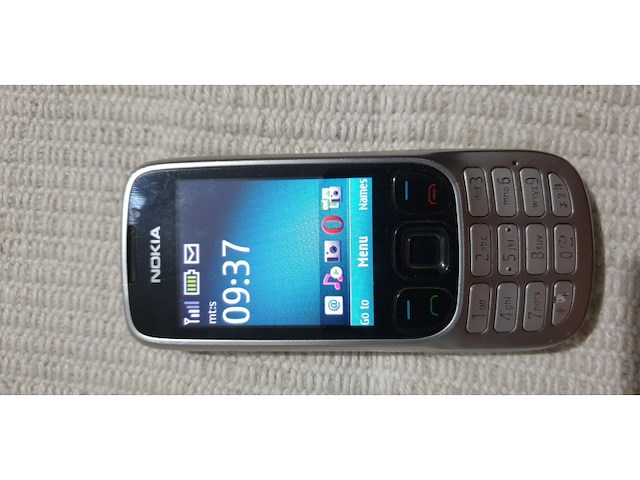 Nokia 6303ci br137 lepo ocuvana, life timer 25:36, orig