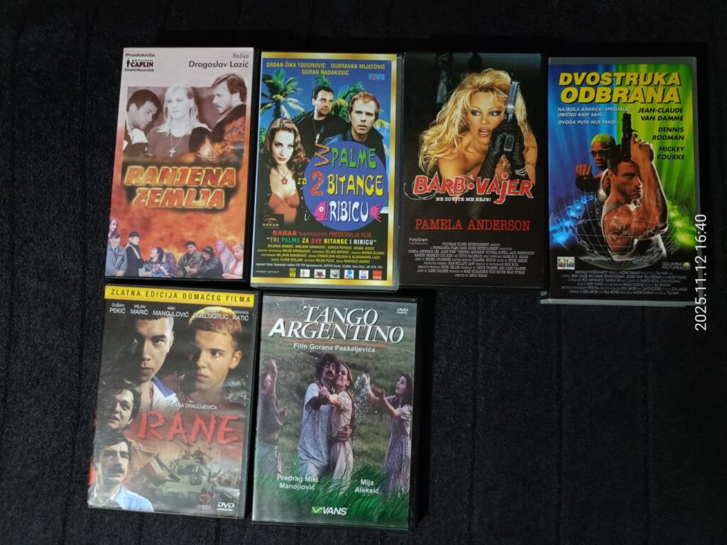 4 VHS + 2 DVD Filma