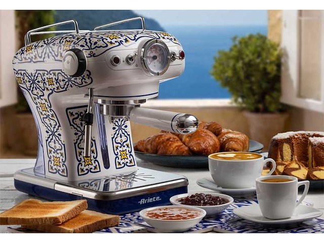 Aparat za espresso kafu Ariete Capri 1389