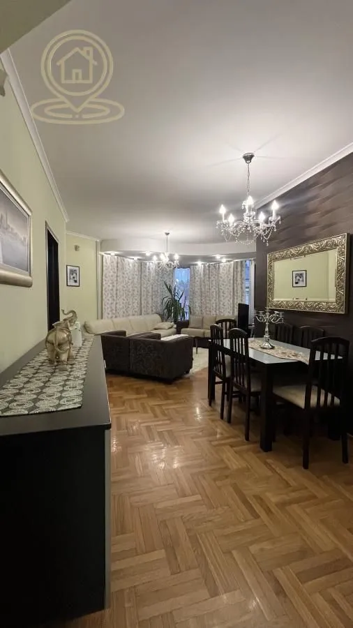 Izdavanje, trosoban stan, 68m², Centar, Kragujevac