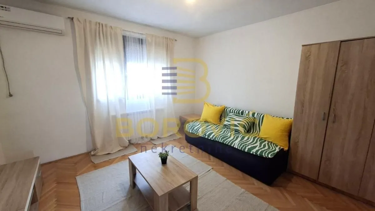 Izdavanje, jednosoban stan, 34m², Crveni Krst, Beograd
