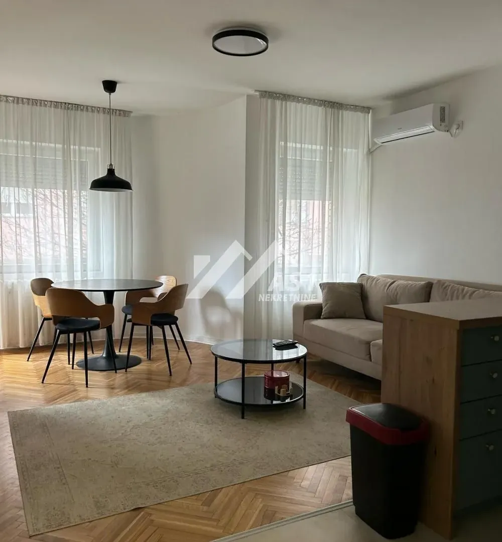 Izdavanje, dvosoban stan, 48m², Rotkvarija, Novi Sad Sve Podlokacije