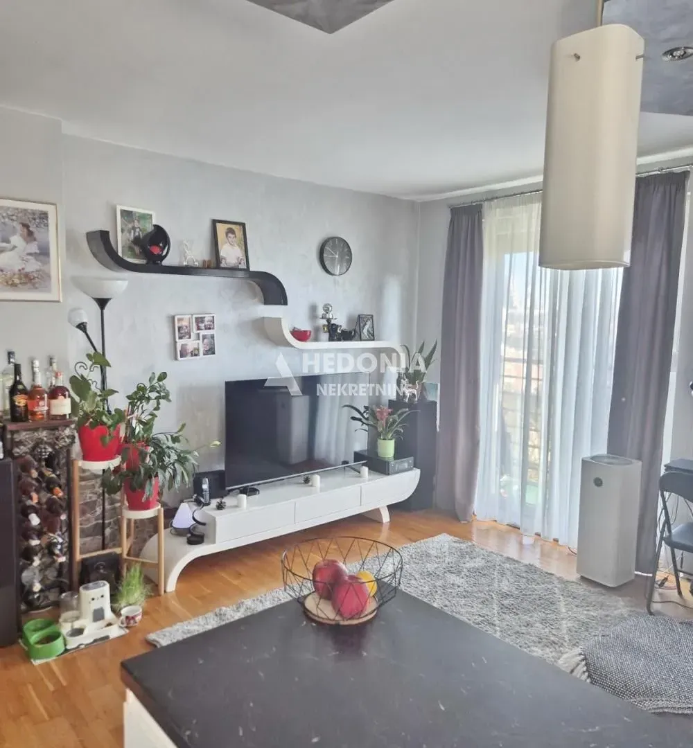 Prodaja, dvosoban stan, 56m², Zvezdara Sve Podlokacije, Beograd