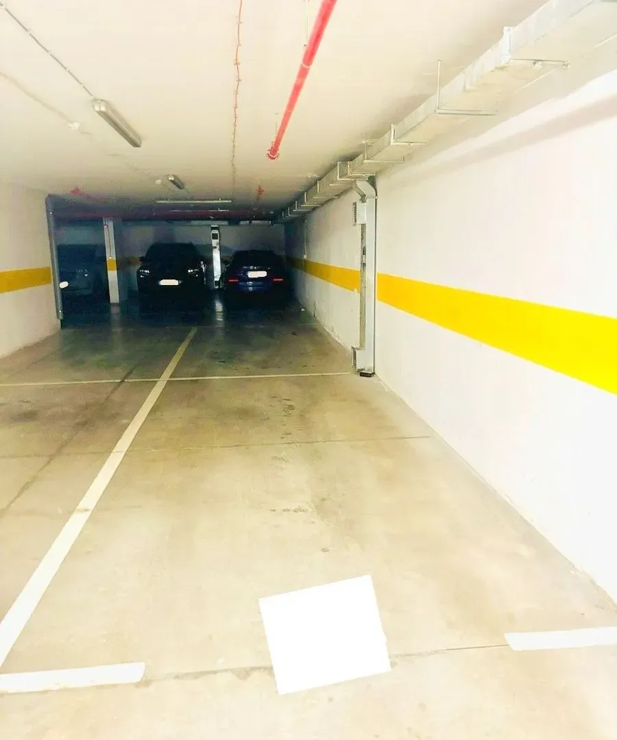 Prodaja, parking/garaža, 13m², Zemun Sve Podlokacije, Beograd