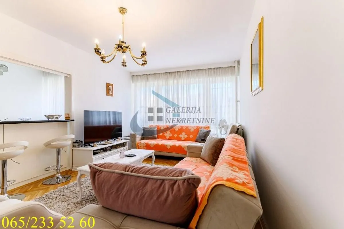 Prodaja, dvosoban stan, 67m², Novi Beograd Blok 70, Novi Beograd Sve Podlokacije