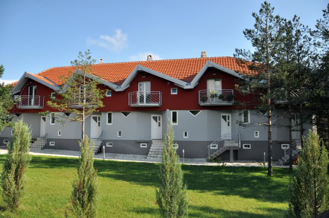 Divcibare Apartmani 5 Plus - Visoko Prizemlje