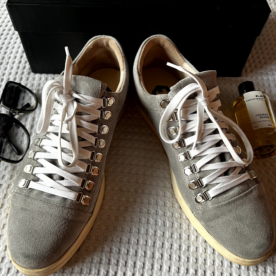 HIRO ORIGINAL muske kozne sive patike broj 46