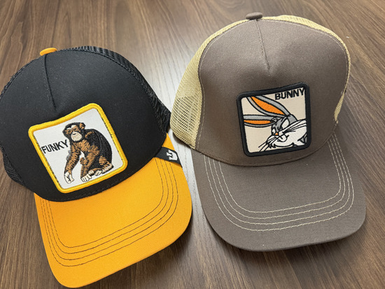 Moderna trucker kačket kapa