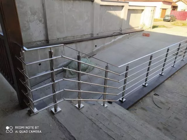INOX GELENDERI SA HORIZONTALNIM ISPUNAMA 016