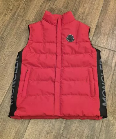 MONCLER prsluk