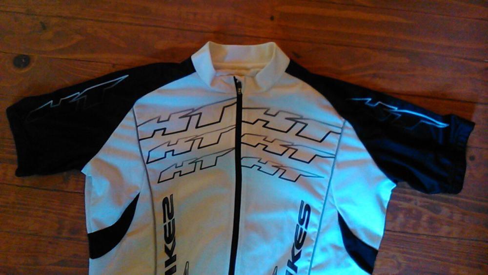 HT bikes dres M
