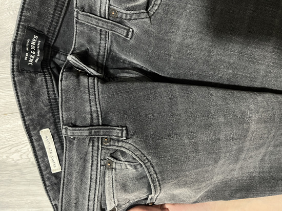 Jack & Jones 31/32 muške, 1800 din