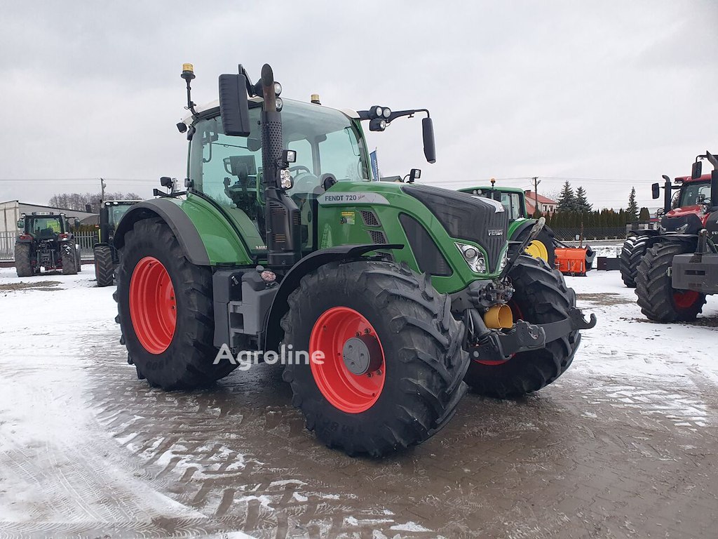 Fendt Vario 720 ProfiPlus traktor točkaš